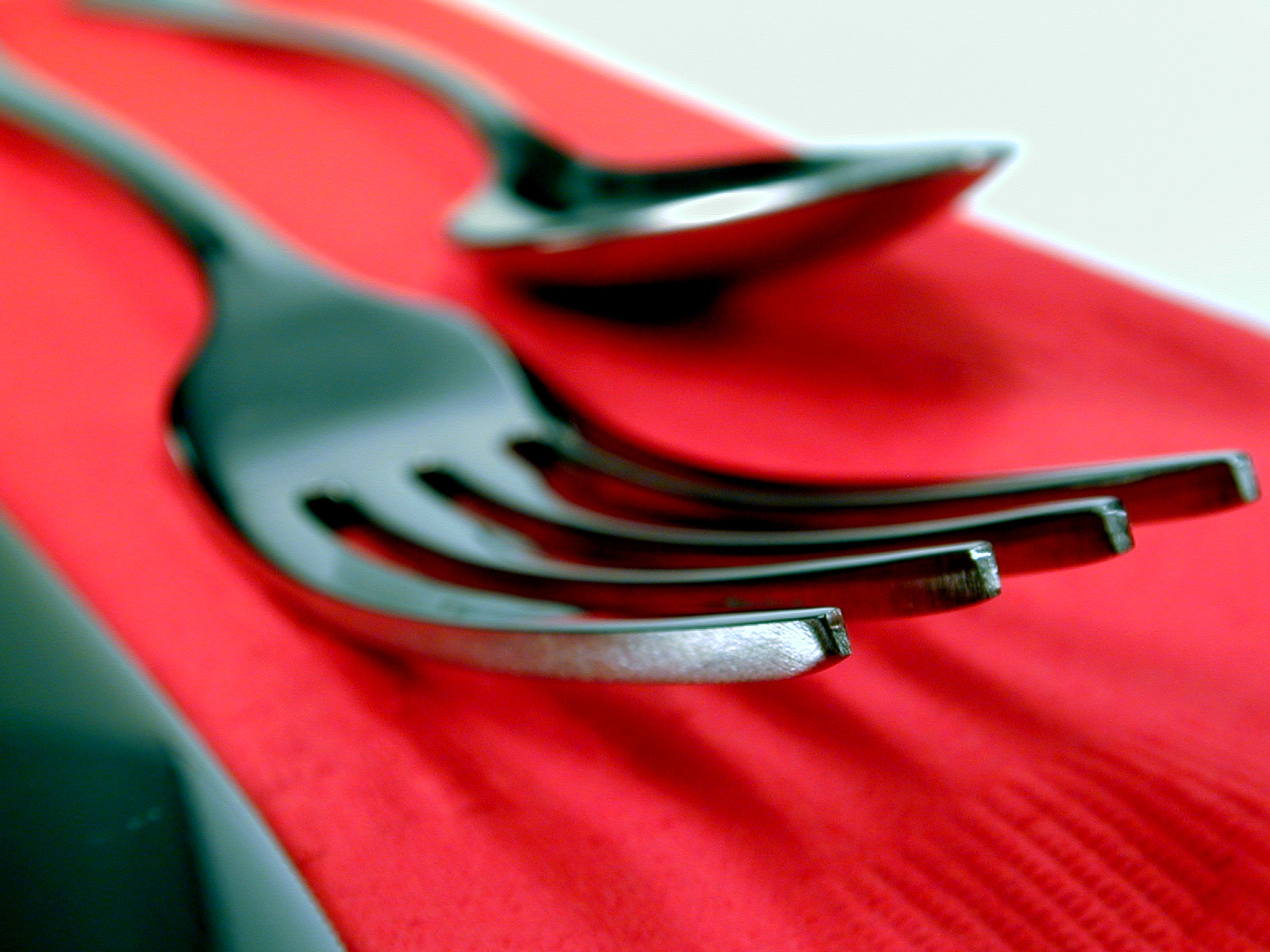 The bookie slowly counted out... | Jokes of the day (54499)